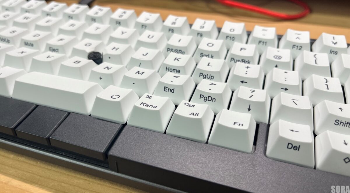 HHKB STUDIO（墨）の唯一の不満を解消！雪のキートップへ交換 | IT・パソコンサポートSORA｜埼玉県ふじみ野市